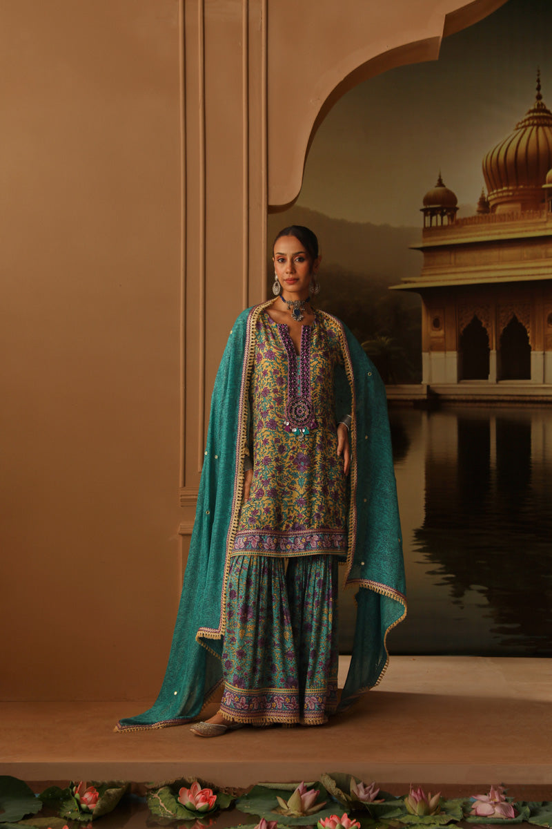 GULSHAN SHORT KURTA WITH GHARARA AND DUPATTA - SET OF 3 – Tasha India