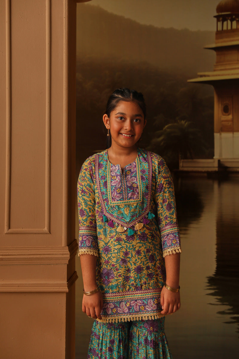 GULSHAN SHORT KURTA WITH GHARARA AND DUPATTA- SET OF 3 – Tasha India