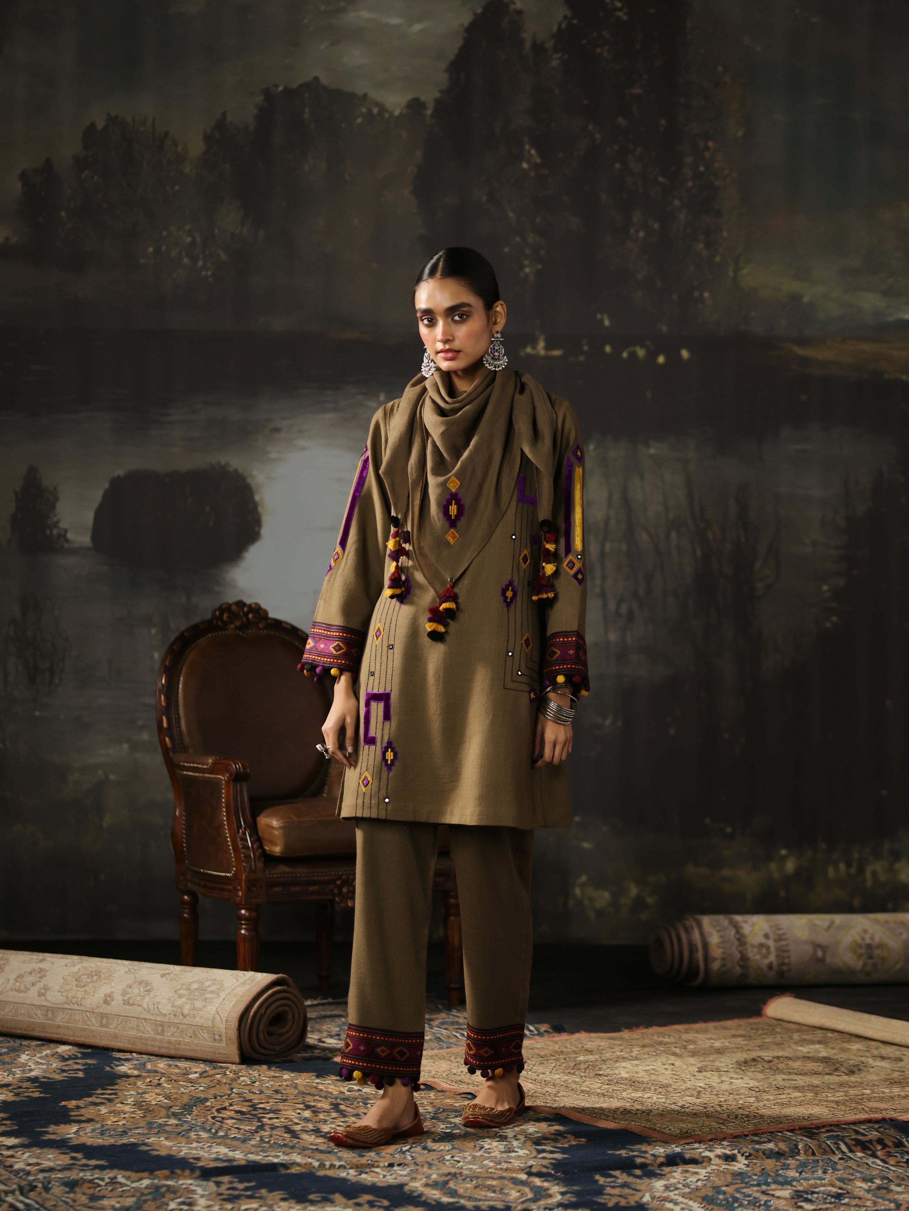 Fawn Pashmina Short Kurta with Pant and Scarf- Set of 3 – Tasha India